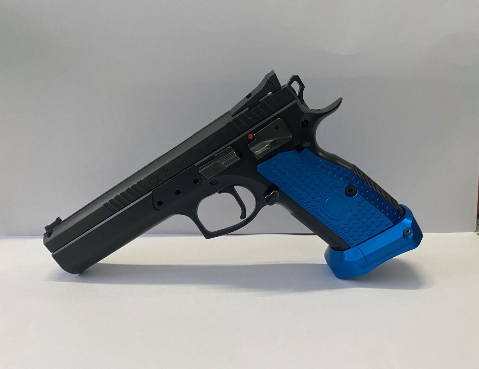 Set Monarch 1 for CZ TSO & TS2 (short thick grips + magwell) – Blue ...